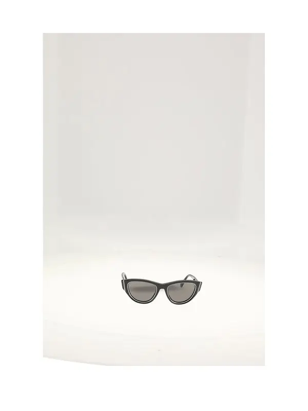 Dior Cat Eye Sunglasses - Black