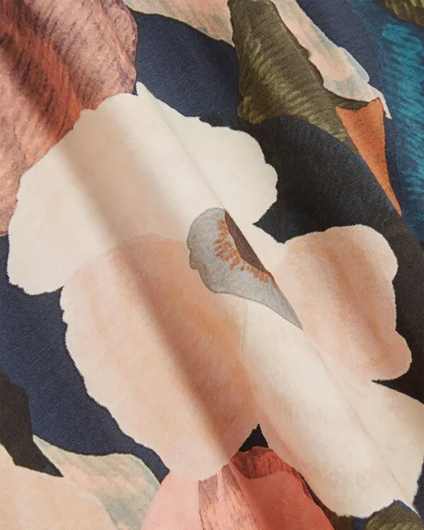 Ted Baker London Dowlle Linen Blend Floral T-shirt - Multicolor