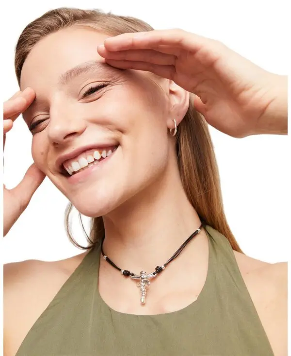 UNODE50 Leather Dragonfly Pendant Necklace