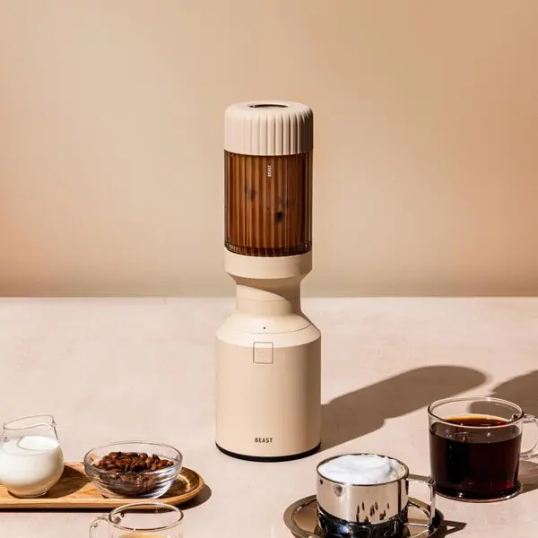 BEAST Mighty Blender 850 Plus - Sand