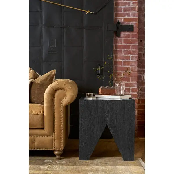 UNIVERSAL End Table