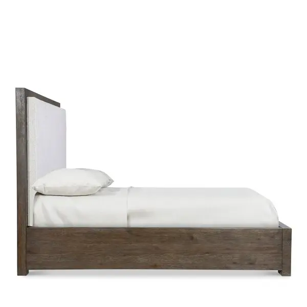 BERNHARDT Outline California King Bed