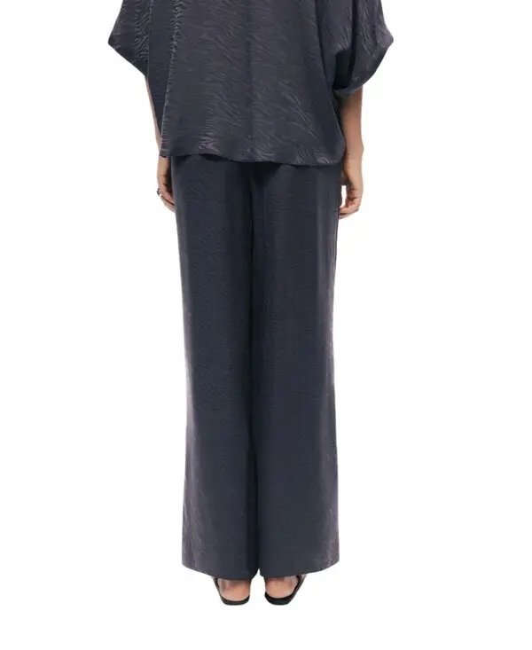 NOCTURNE Relaxed Straight-leg Pants With Textured Fabric