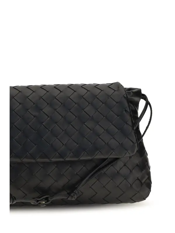 Bottega Veneta Intrecciato Shoulder Bag - Black