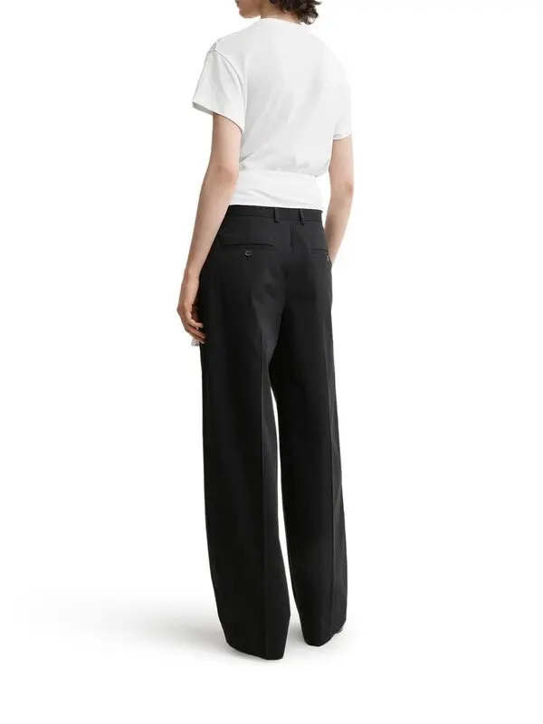 TOTEME Single-pleated Cotton Trousers - Black