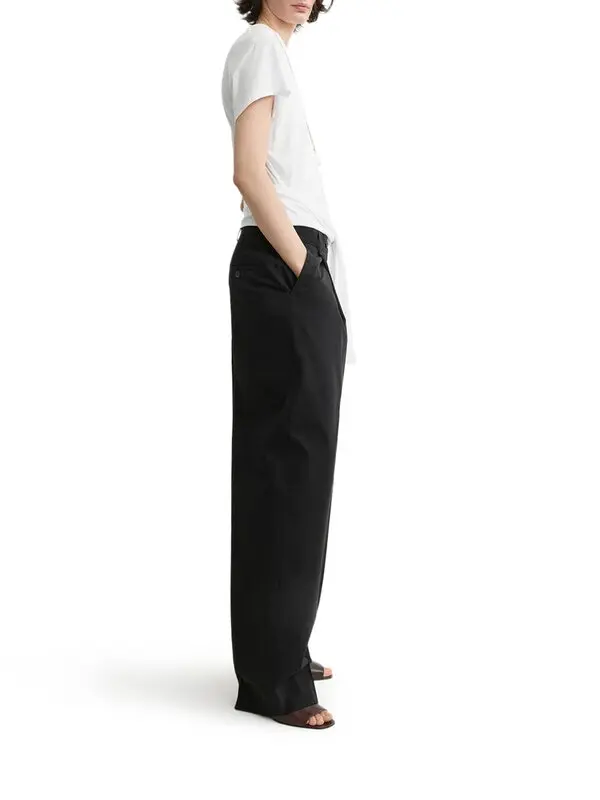 TOTEME Single-pleated Cotton Trousers - Black