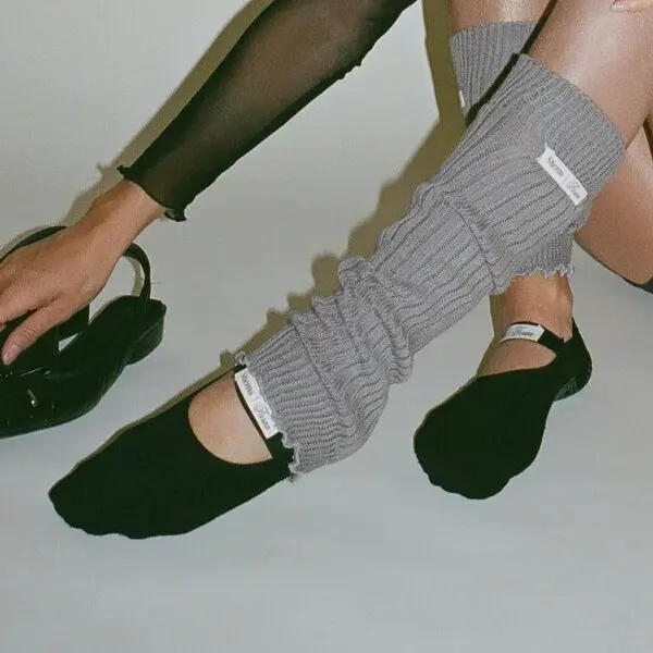 STEMS X Forza Pilates Ballet Flats With Grip Detail - Black