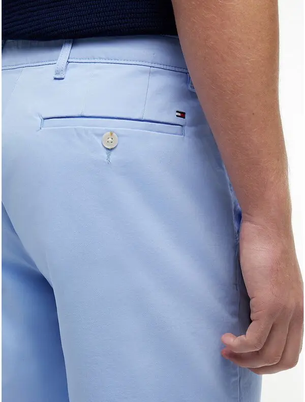 Tommy Hilfiger 9" Comfort Stretch Twill Shorts - Light Blue