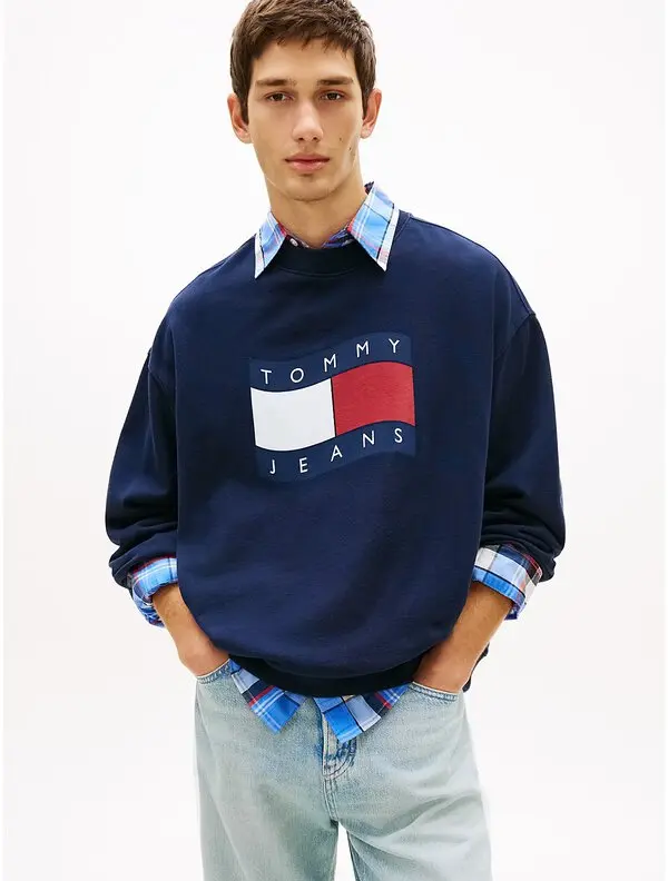 Tommy Hilfiger Wavy Flag Logo Sweatshirt