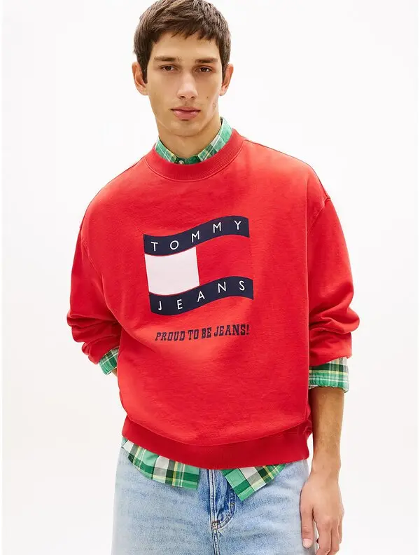 Tommy Hilfiger Wavy Flag Logo Sweatshirt