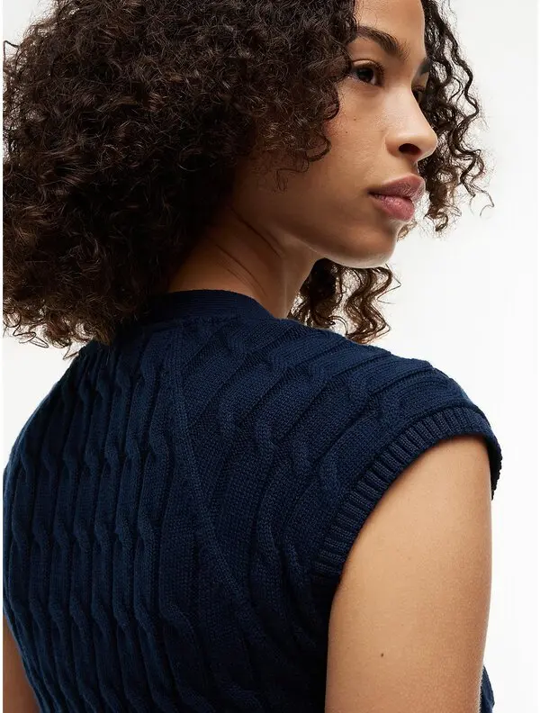 Tommy Hilfiger Cable Knit V-neck Cardigan Vest