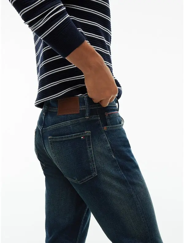 Tommy Hilfiger Lightweight Stretch Slim Jean - Medium Wash