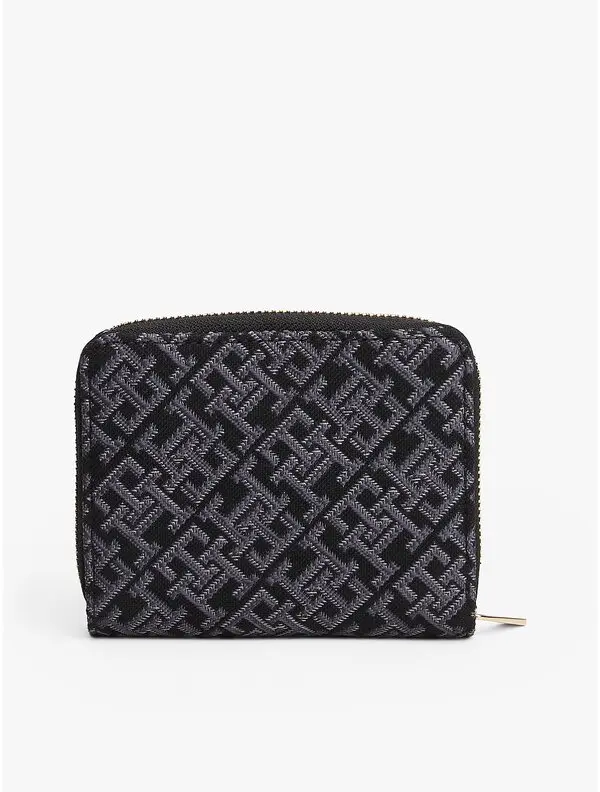 Tommy Hilfiger Jacquard Monogram Medium Zip Wallet