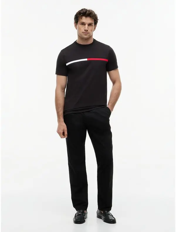 Tommy Hilfiger Embroidered Flag Logo T-shirt - Black