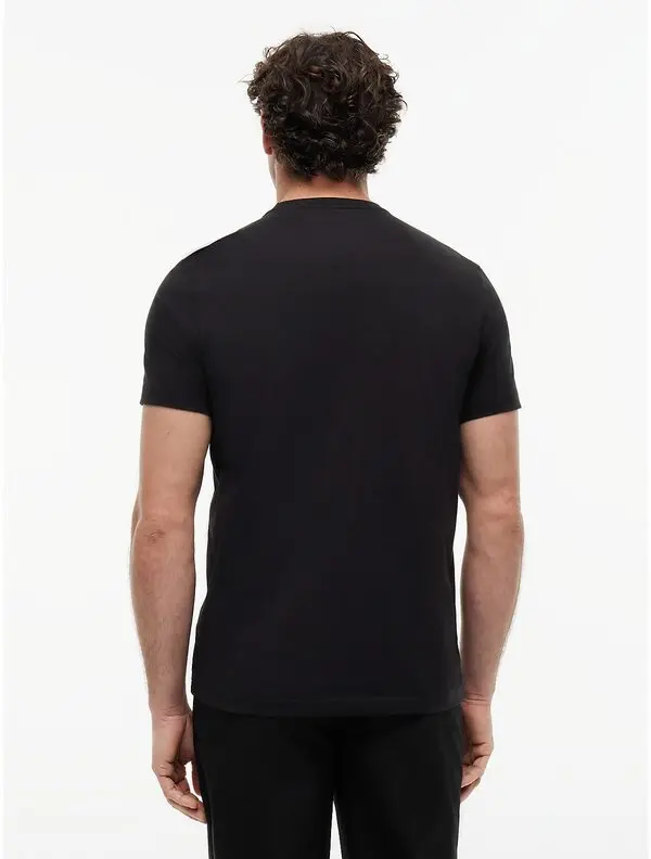 Tommy Hilfiger Embroidered Flag Logo T-shirt - Black