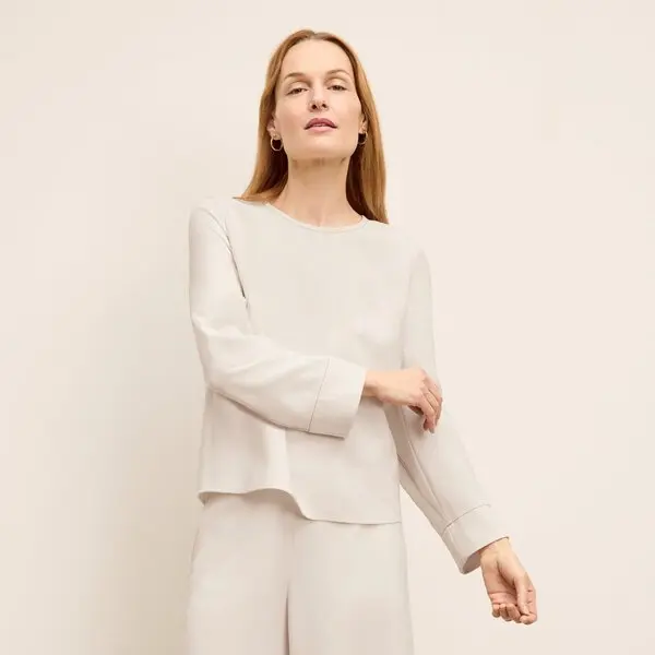M.M.LAFLEUR The Jules Top Everyday Crepe With Contrast Topstitching