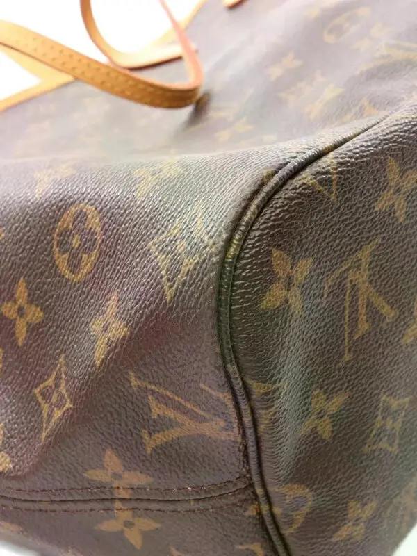 LOUIS VUITTON Monogram Canvas Neverfull Mm Tote Bag - Brown