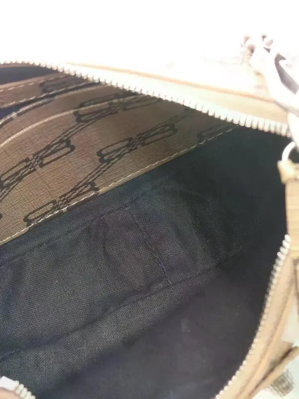 Balenciaga Le Cagole Bb Handbag