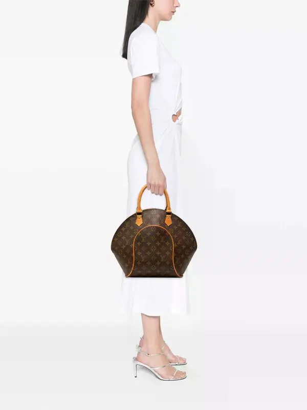 LOUIS VUITTON Monogram Ellipse Mm Handbag - Brown