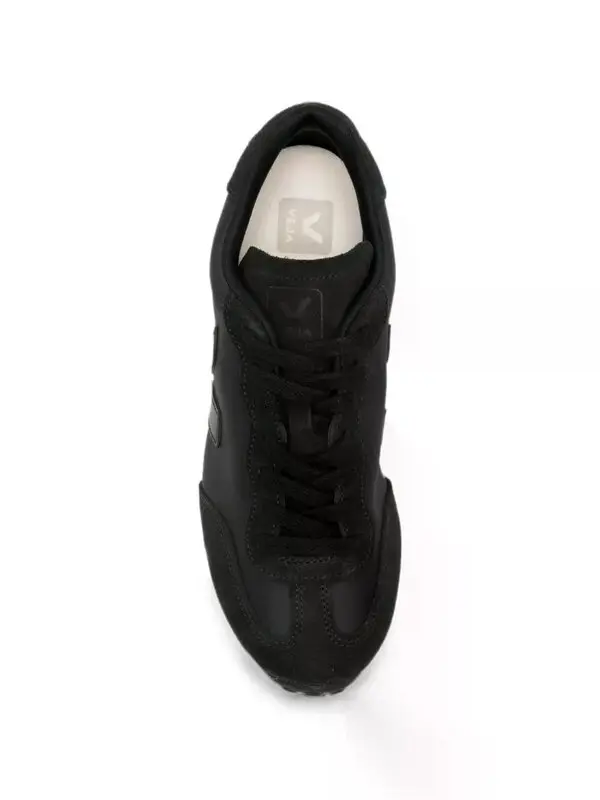 VEJA Gt Sneakers - Black