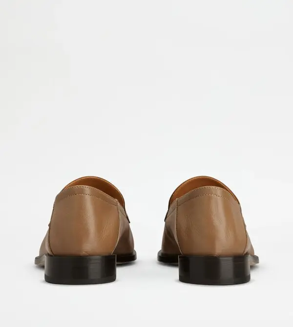 TOD'S Chain Detail Loafers In Sheepskin Nappa Leather