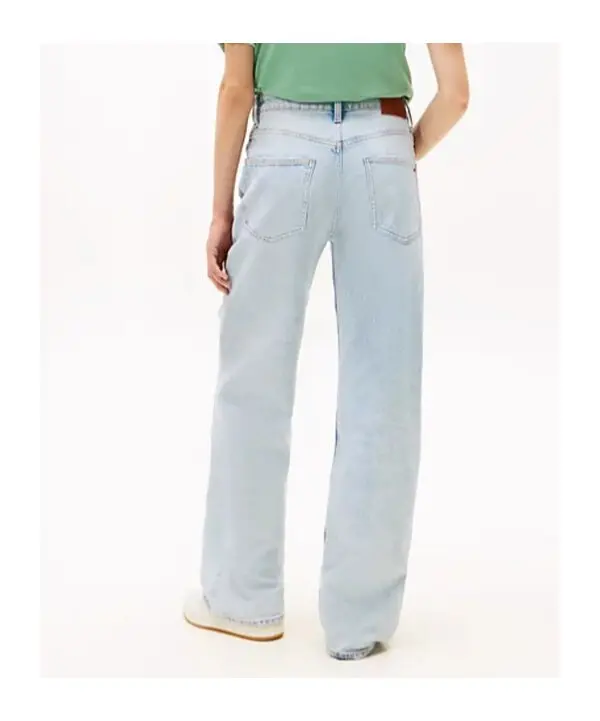 Tommy Hilfiger Mia Coolmax Mid Rise Relaxed Jeans