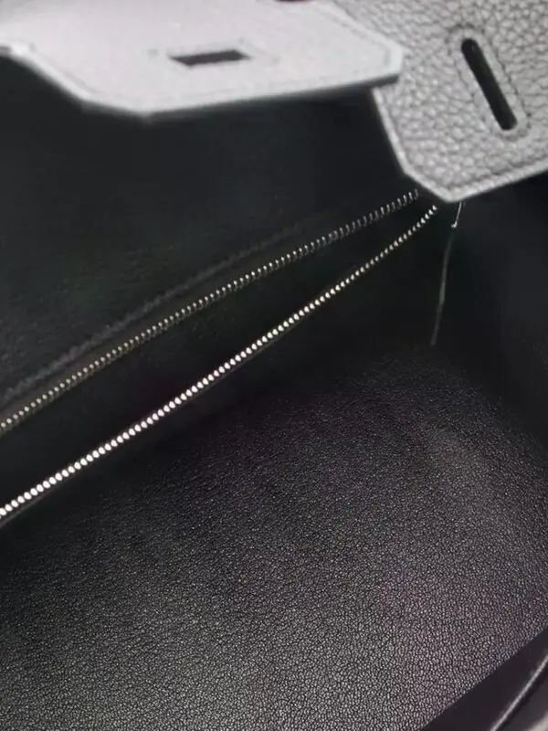 Hermès 25 Birkin Togo Tote Bag - Black