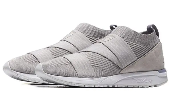 NEW BALANCE 247 Sneakers