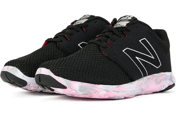 NEW BALANCE 530 Series Sneaker - Black/pink