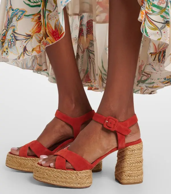 CHRISTIAN LOUBOUTIN Calakala Suede Espadrille Sandals - Orange