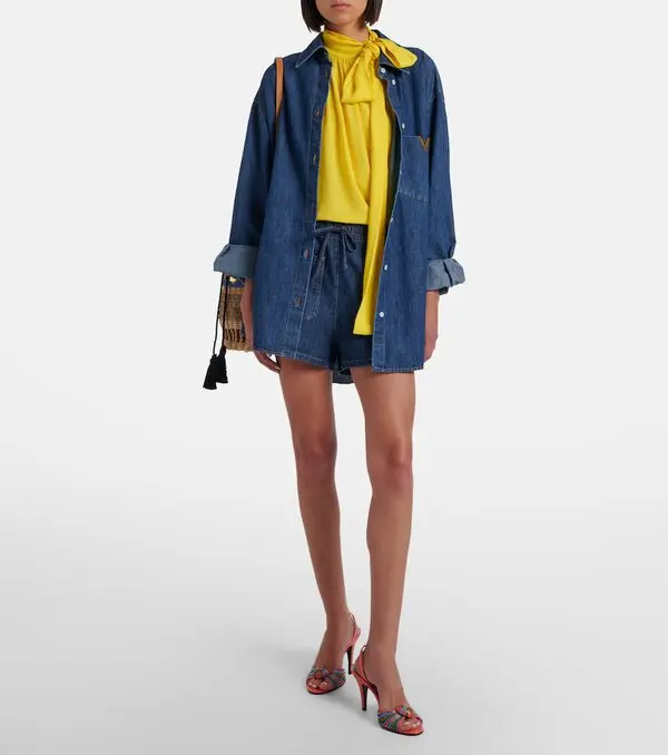 Valentino Garavani Vgold Denim Shorts - Blue