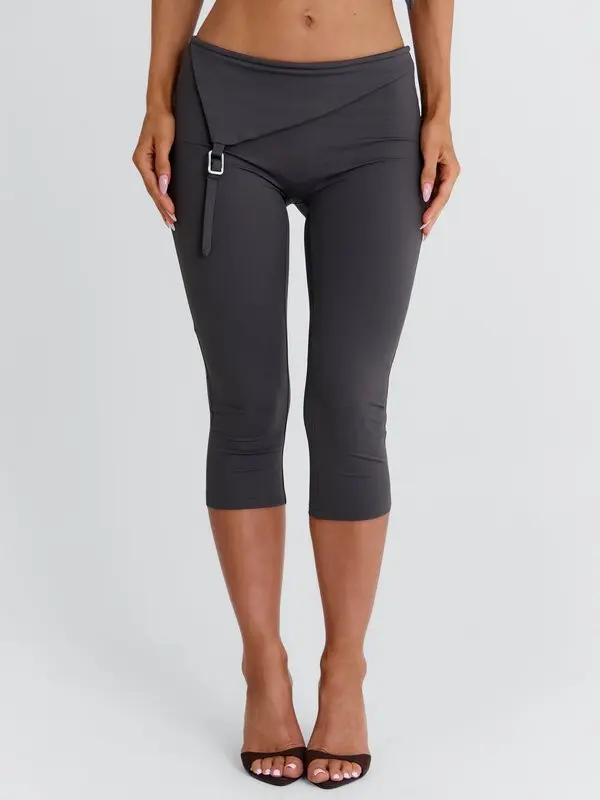OUTCAST Juliett Capri Pants Dark Grey