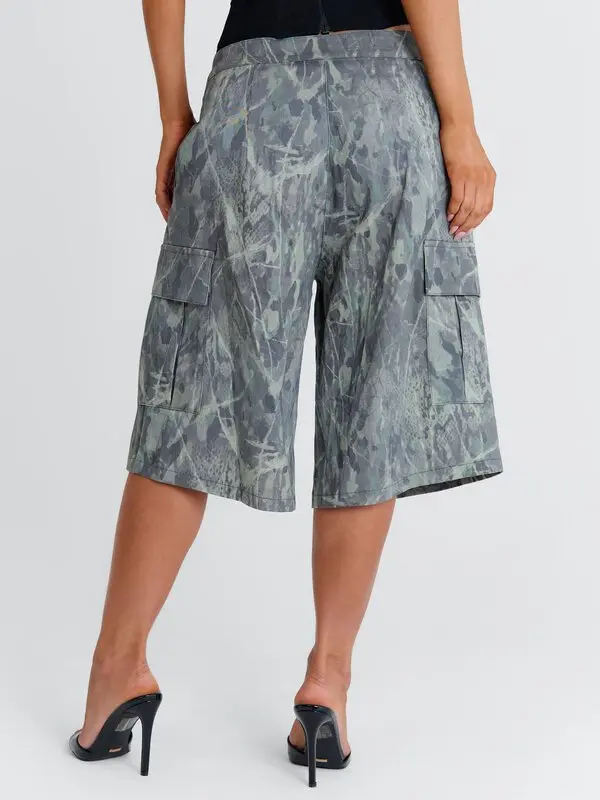 OUTCAST Beth Shorts Nurture