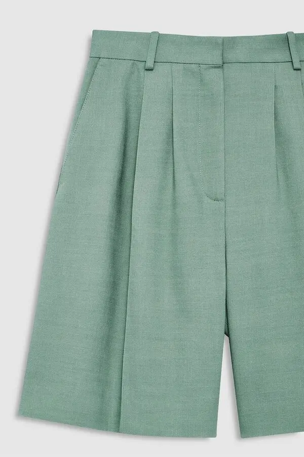 ANINE BING Tailored Knee-length Pleated Shorts - Sea Foam Green