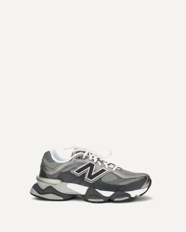 NEW BALANCE Abzorb Pod 9060 Sneakers - Grey