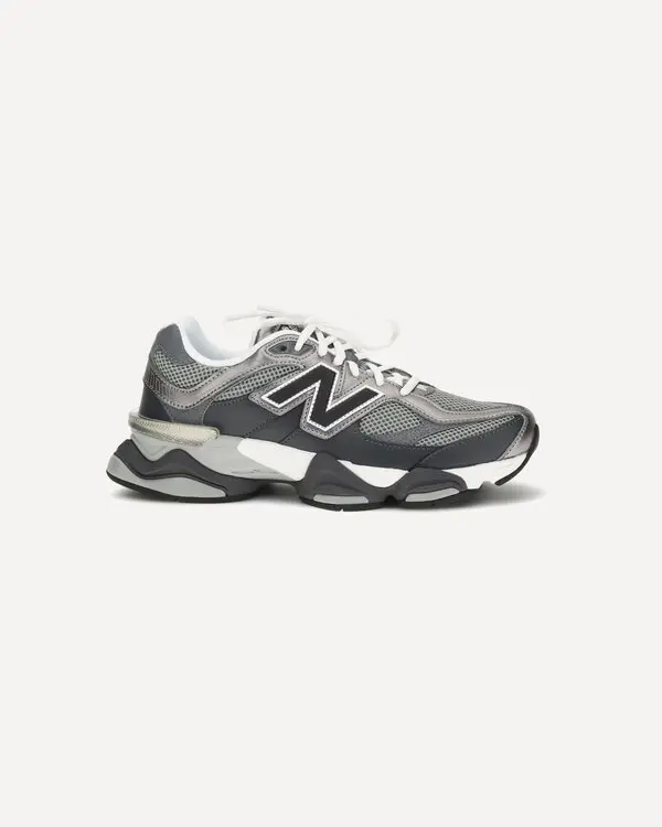 NEW BALANCE Abzorb Pod 9060 Sneakers - Grey