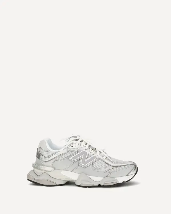 NEW BALANCE 9060 Sneakers