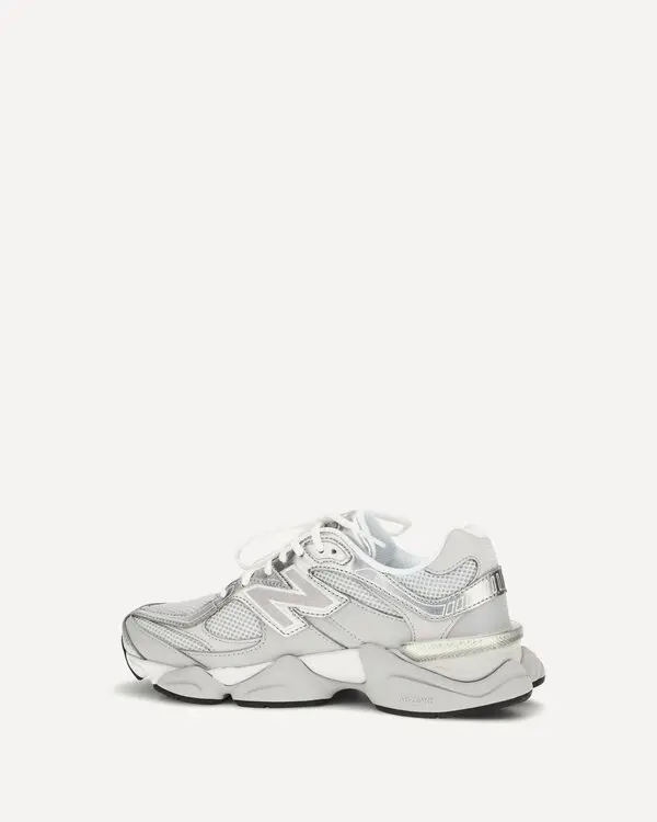 NEW BALANCE 9060 Sneakers