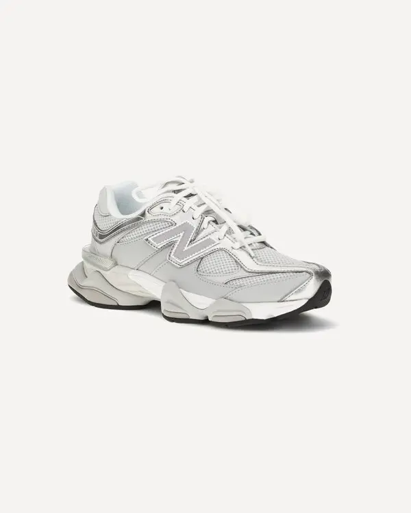 NEW BALANCE 9060 Sneakers