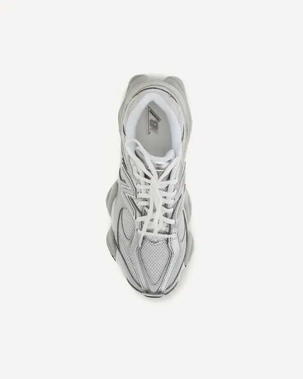 NEW BALANCE 9060 Sneakers