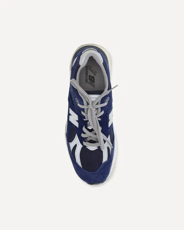 NEW BALANCE 991v2 Sneakers - Blue