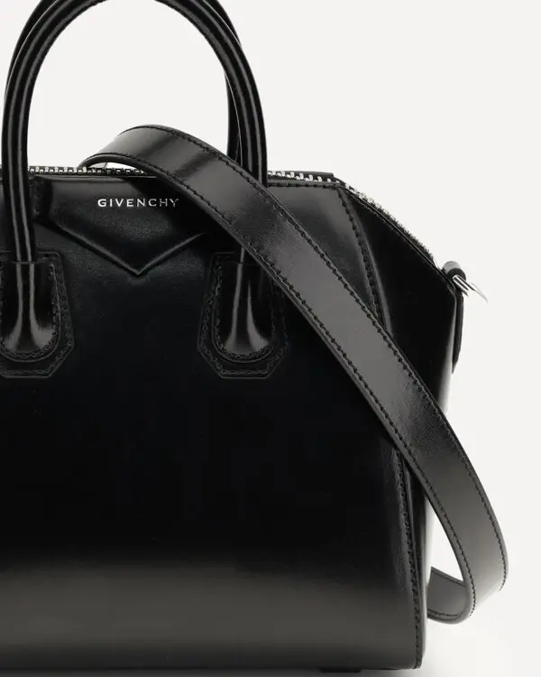 Givenchy Antigona Mini Handbag In Box Leather - Black