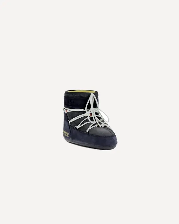 Moon Boot X Guest In Residence Icon Low Suede Boots With Embellished Laces - Blue
