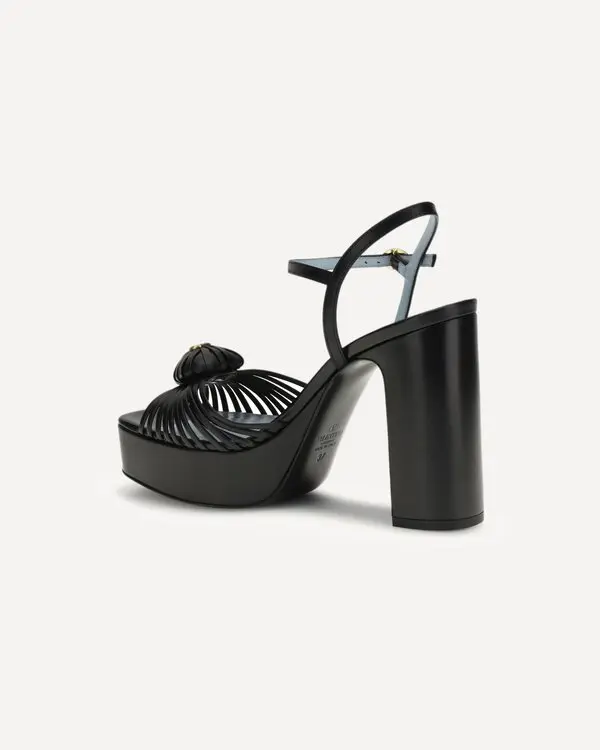 Valentino Garavani Royal Platform Sandals With Heart Detail - Black