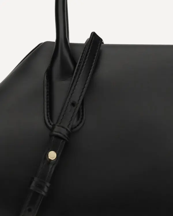 THEMOIRE Tallia Trank Medium Shoulder Bag