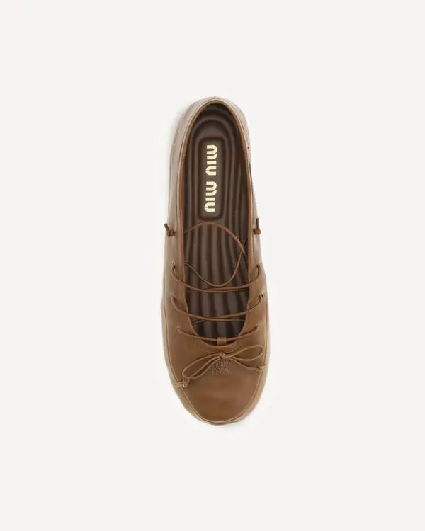 Miu Miu Leather Ballerinas With Bow Detailing - Brown