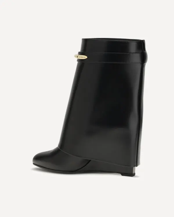Givenchy Leather Shark Ankle Boots - Black