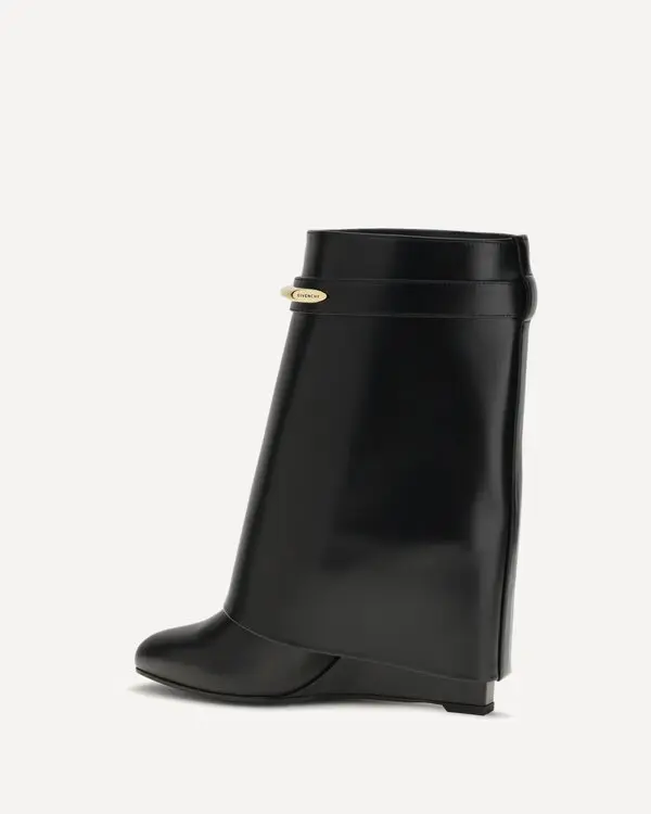Givenchy Leather Shark Ankle Boots - Black
