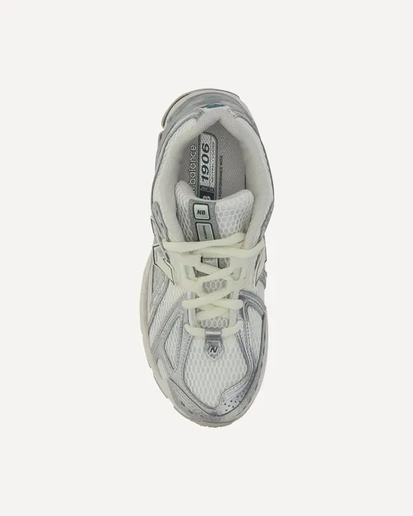 NEW BALANCE 1906 Sneakers - Silver