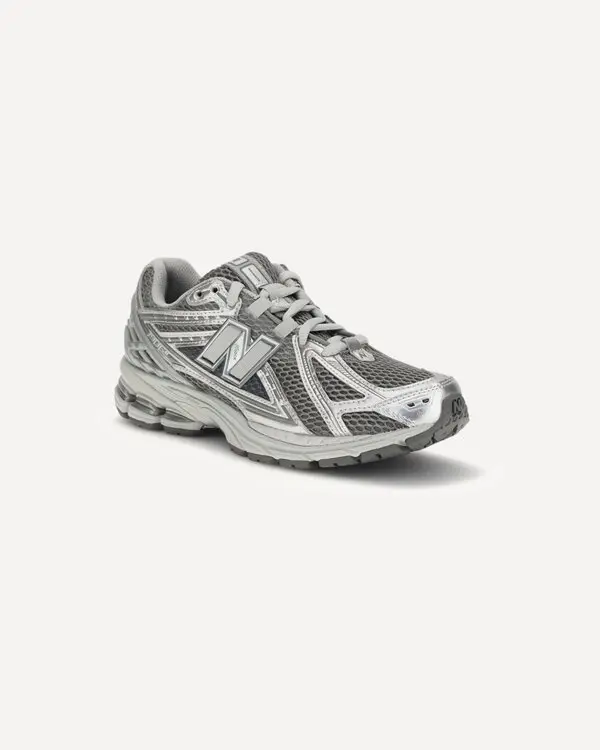 NEW BALANCE 1906r Sneakers - Silver